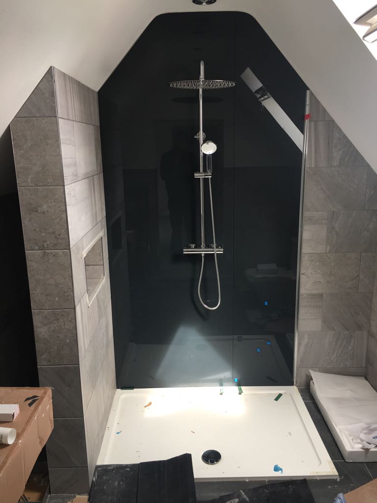 Splashback Shower - CS Glaziers Group - Glass & Aluminium Windows North ...